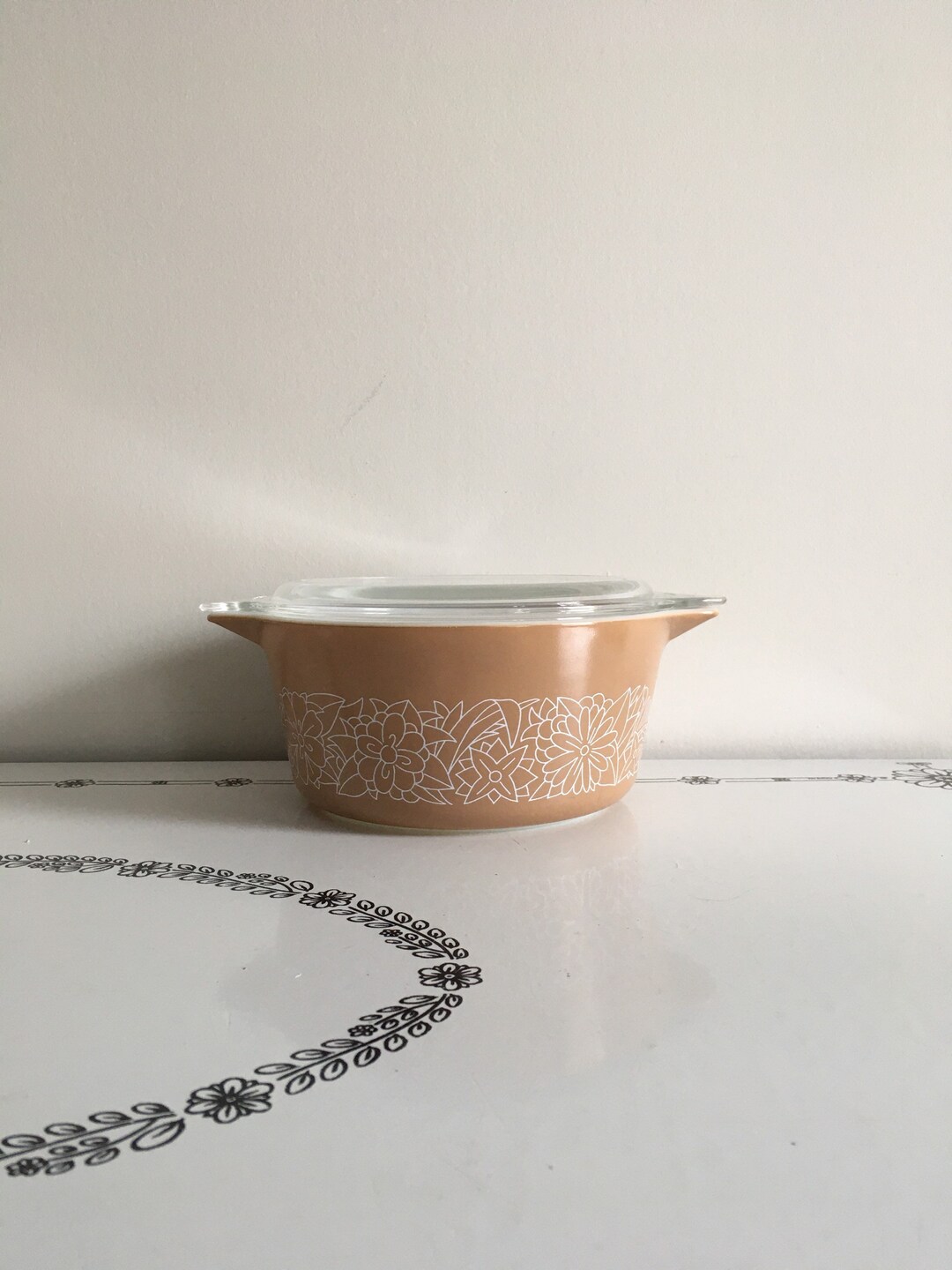 Fantastic Condition Vintage Pyrex WOODLAND Pattern Cinderella Casserole ...