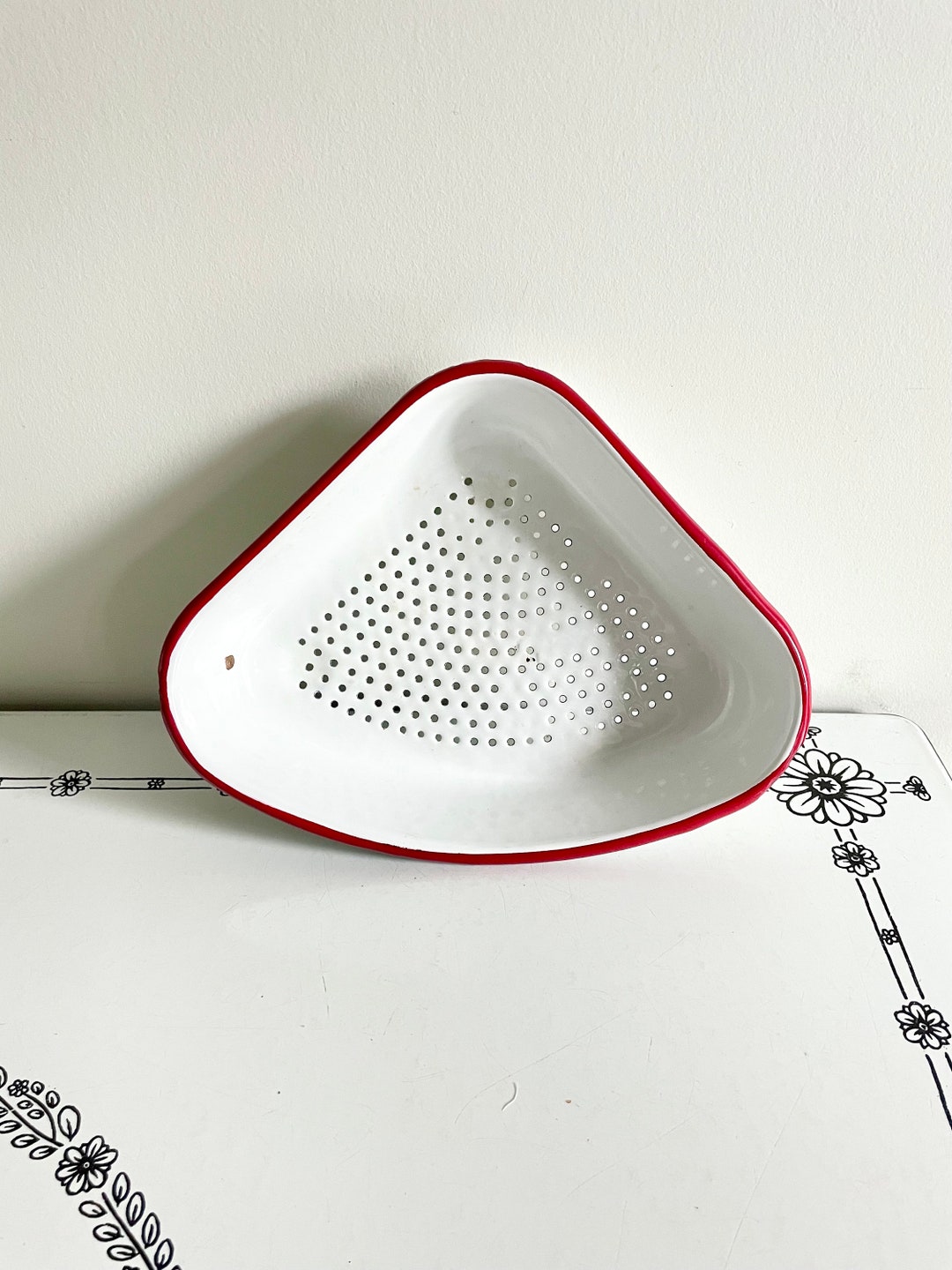 Vintage White Red Trim Enamelware Corner Sink Strainer - Etsy