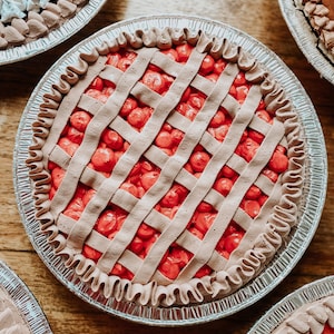Customizable 8inch Fake Pies - Cherry, Blueberry, Strawberry ...