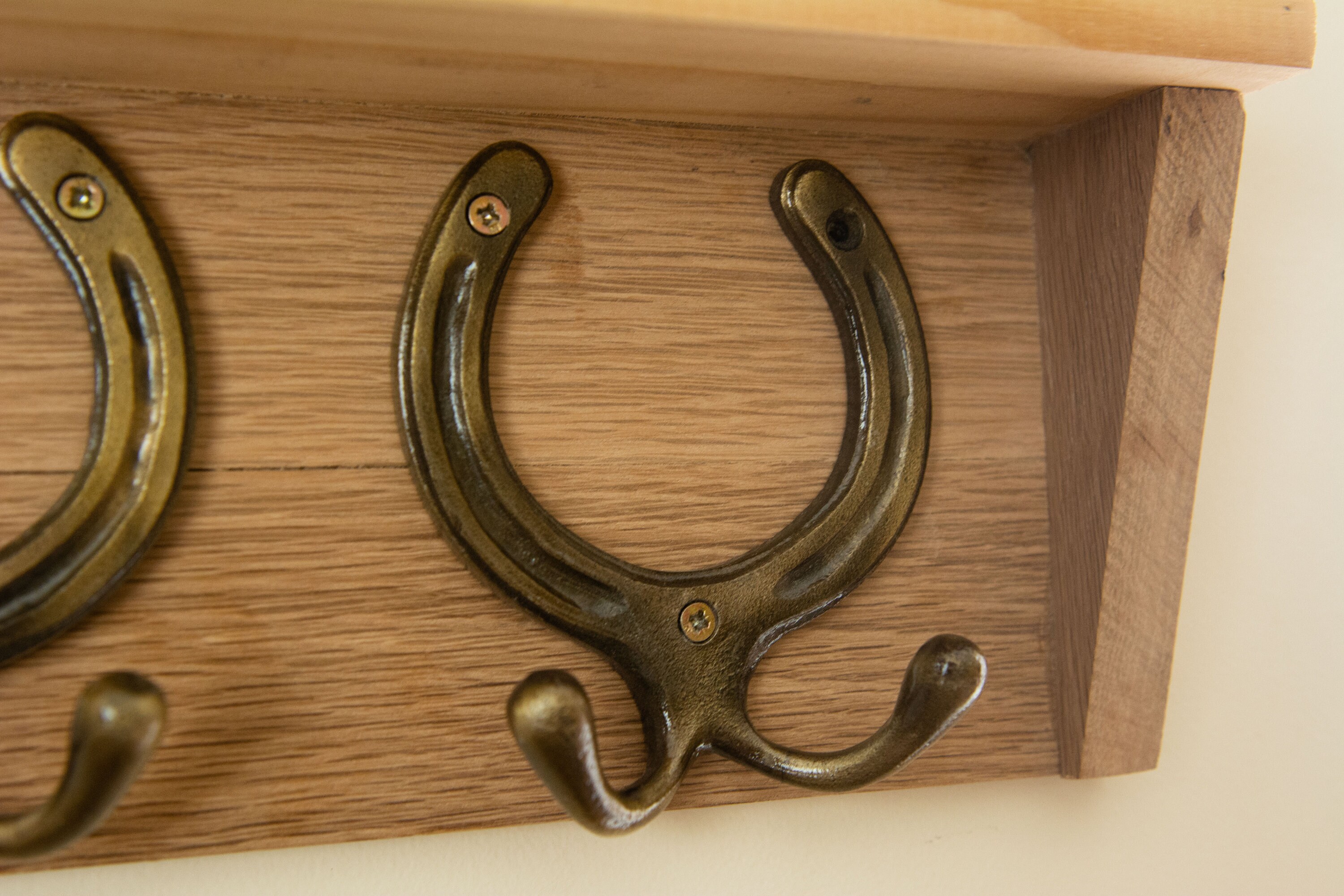 Horseshoe Coat Rack With Shelf Farmhouse Rustic Horse Coat - Etsy UK