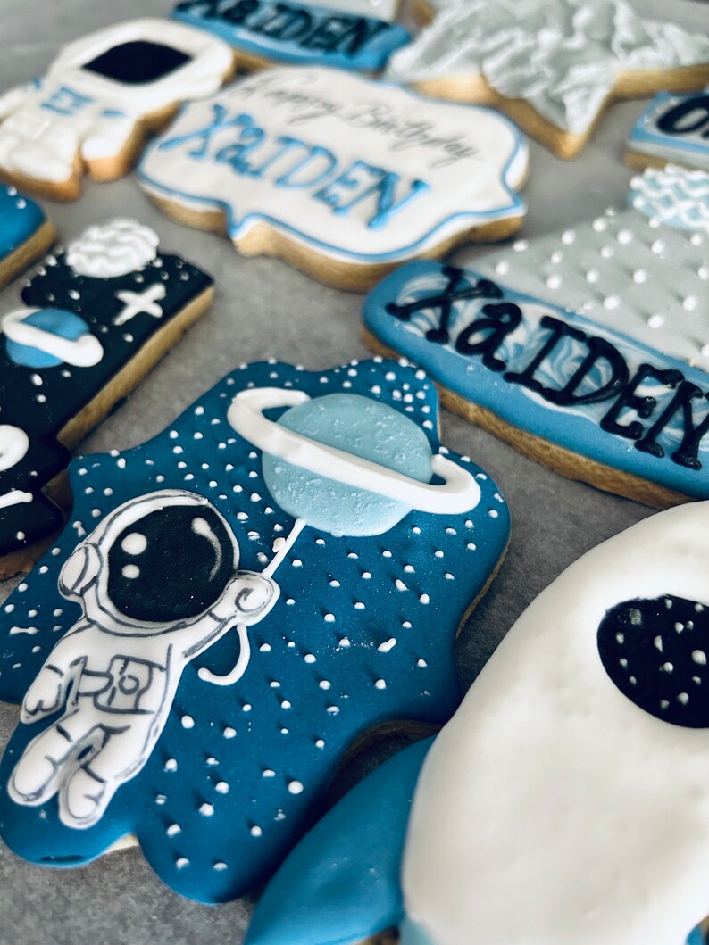 Astronaut Space Themed Rocket Cookiesthemed Birthday Event Sugar ...