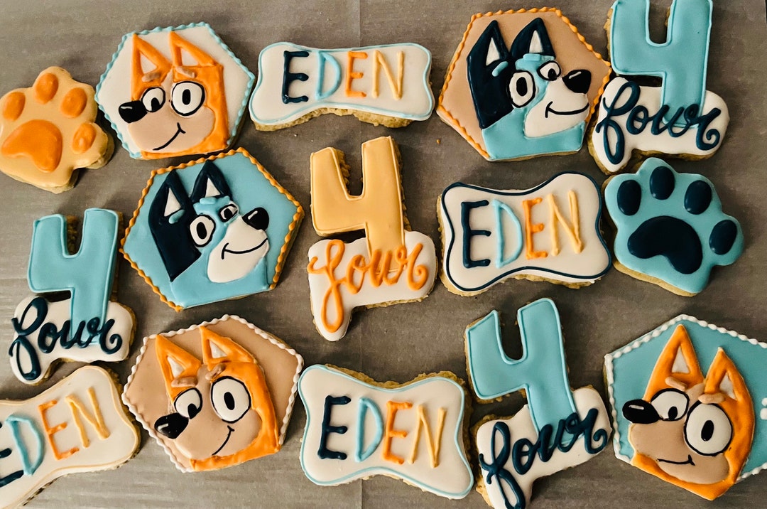 Bluey Character Cookies: 12 Handcrafted Royal Icing Cookies - Etsy