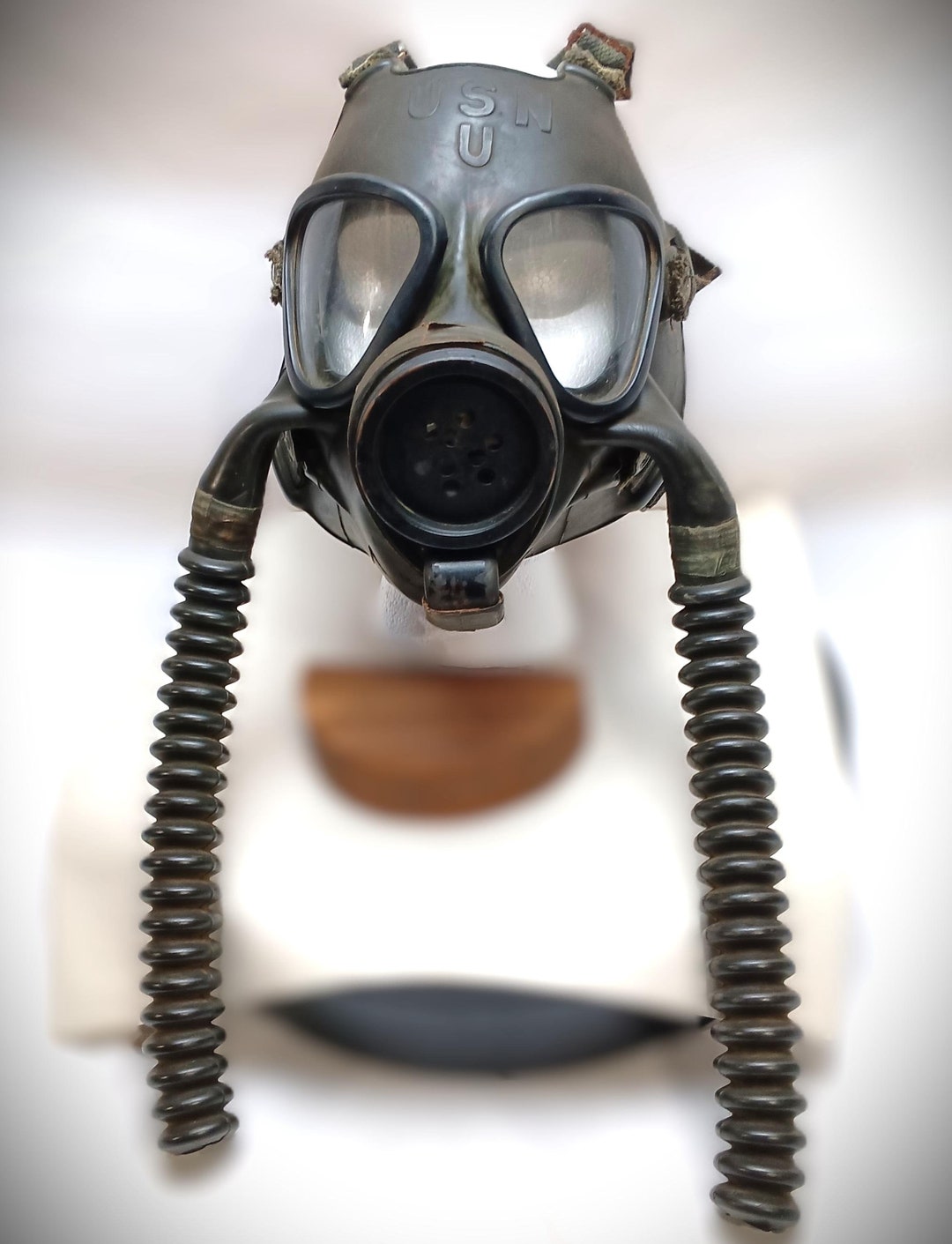 US NAVY U WW2 Diaphragm Gas Mask Facepiece, Vintage 1940s WWII Issued ...