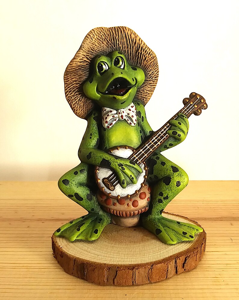 The Frogs Woo, Anthropomorphic & Hand Made, Hand Painted, Unique ...