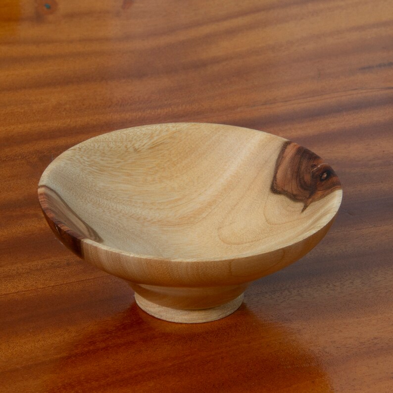 Petite Hand-turned Camphor Laurel Bowl, Japanese-inspired - Etsy