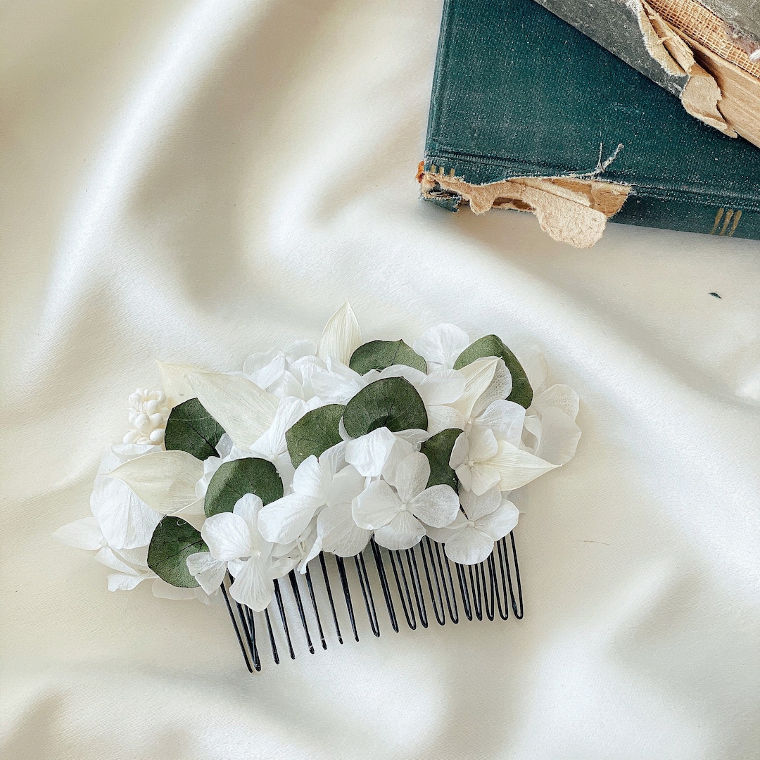 Elegant White Hydrangea & Eucalyptus Hair Comb, Dried Flowers Hair ...