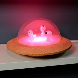 UFO Flying Saucer Lamp Alien, Spaceship Desk Lamp, Smart Portable Lamp ...