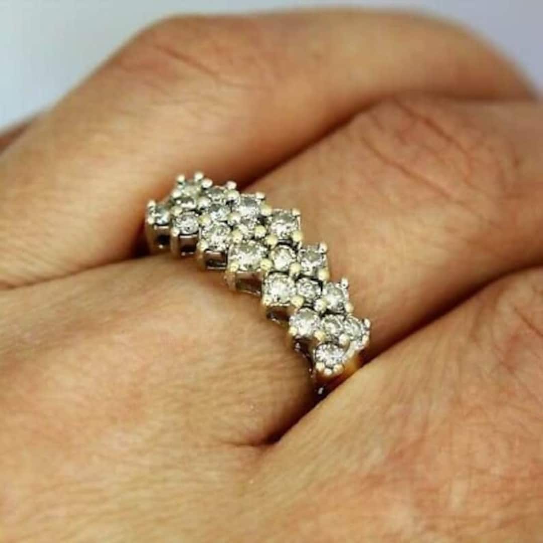 10k Gold Vintage Diamond Pyramid Ring - Etsy