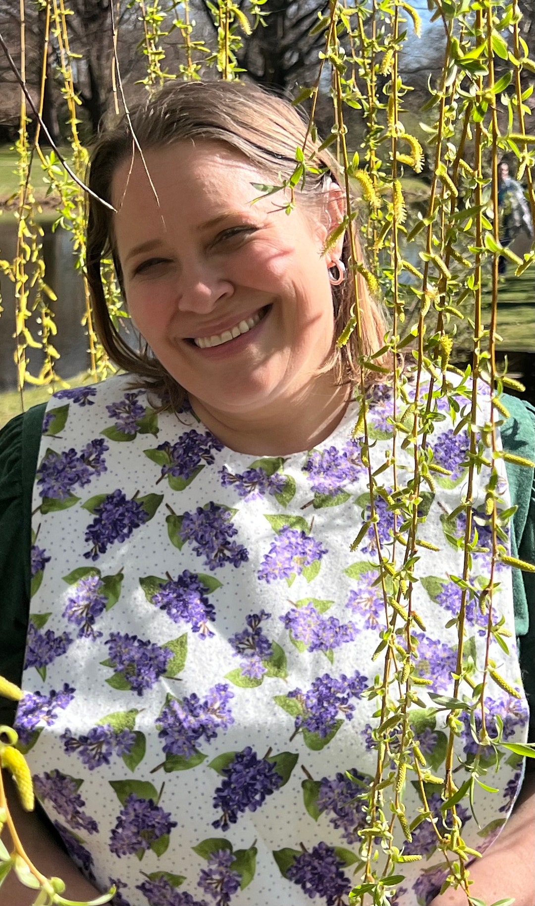 Elizabeth Flannel-white With Shoulder Coverage - Luxury Bib for Teens ...