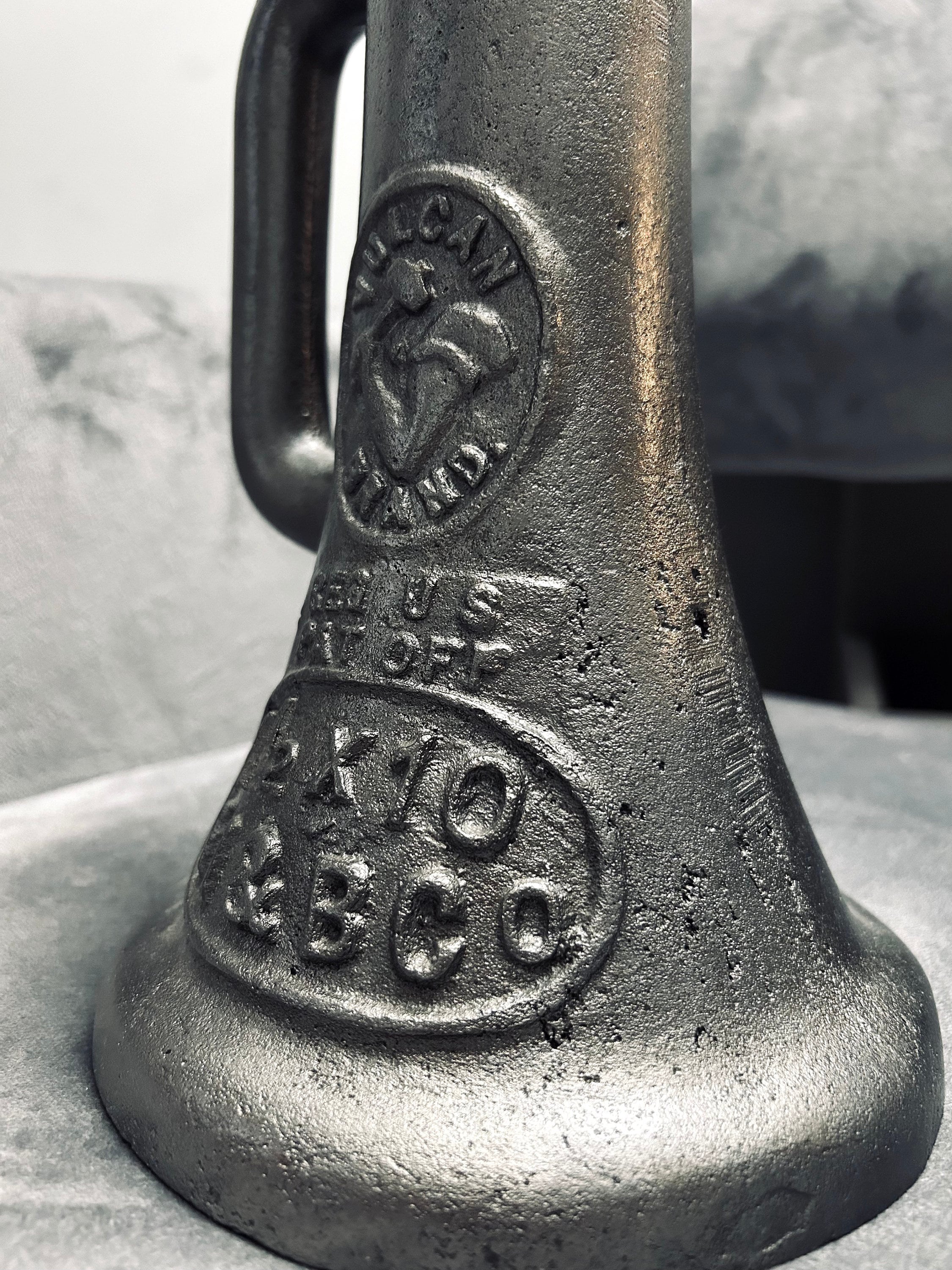 MADE in USA. Vintage VULCAN Brand. House Barn Screw Jack. 13" H. Reg. U ...