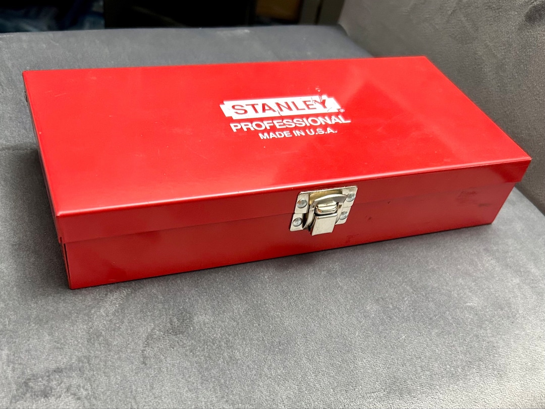 MADE in USA Vintage STANLEY Professional S A E Socket Set in Metal Box ...