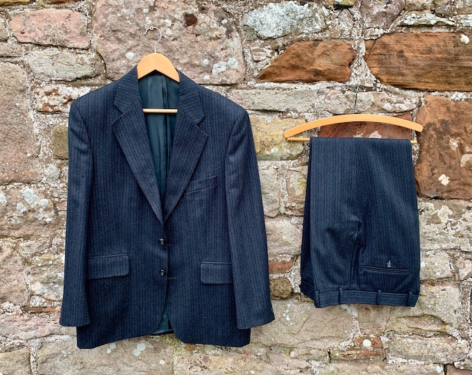 Vintage ENGLISH SUIT - A Stunning High Quality Vintage 2 Piece Single ...
