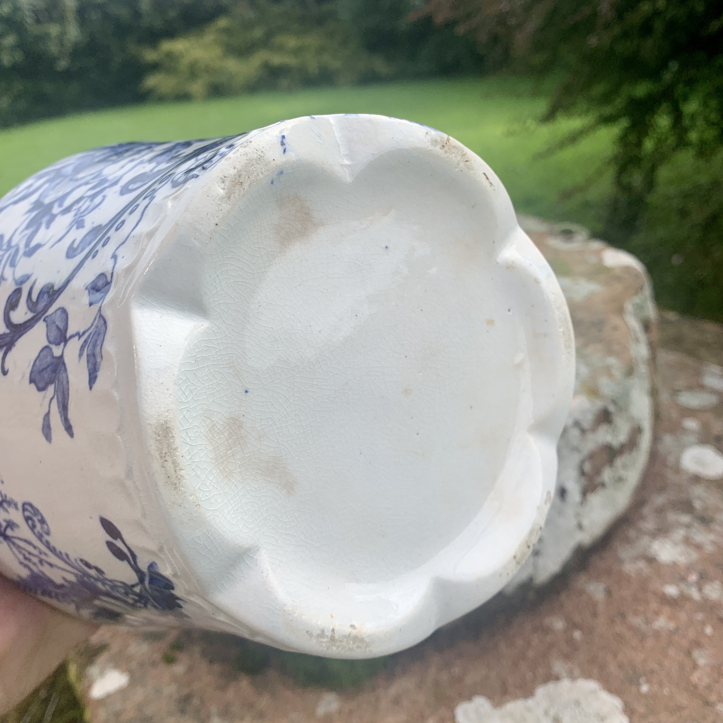 Antique or Pre 1950s Blue and White Delft Style Biscuit Barrel With ...