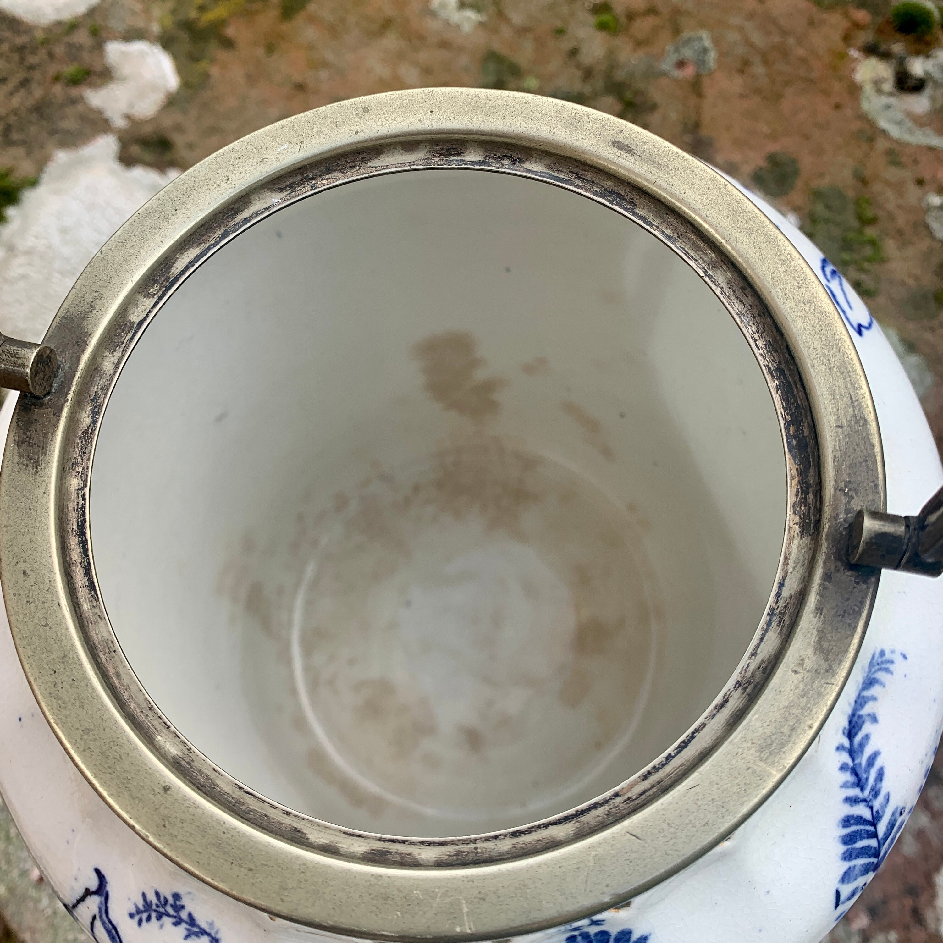 Antique or Pre 1950s Blue and White Delft Style Biscuit Barrel With ...