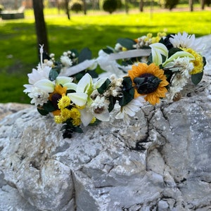 Daisy & Sunflower Flower Crown, Rustic Hair Wreath, Boho Wedding Crown ...