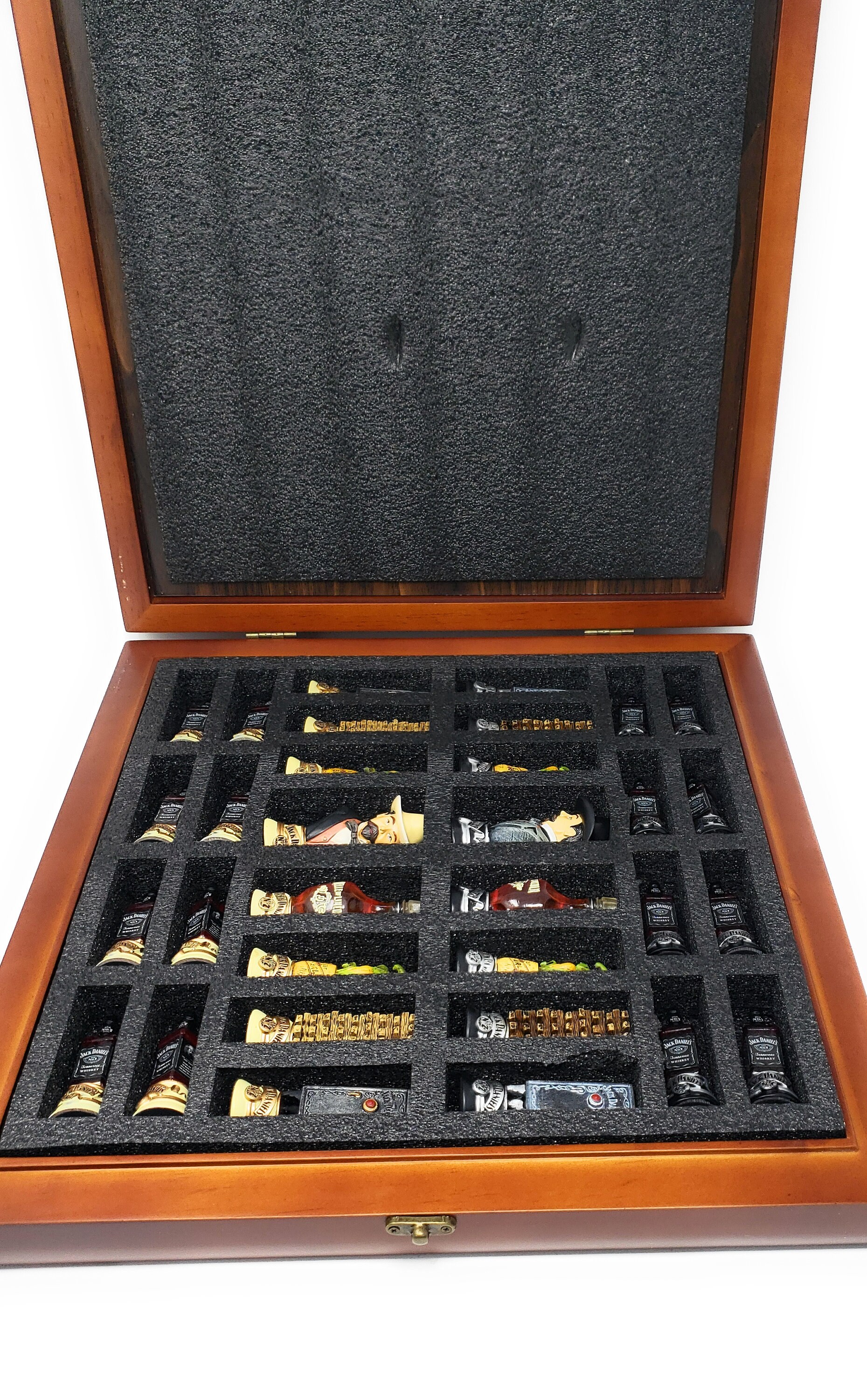 Jack Daniel's Chess Set - Etsy