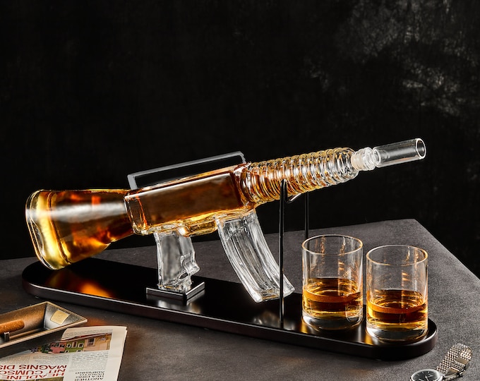CRAFTGEN Gun Whiskey Decanter With Glasses – Bourbon Lover Gift ...