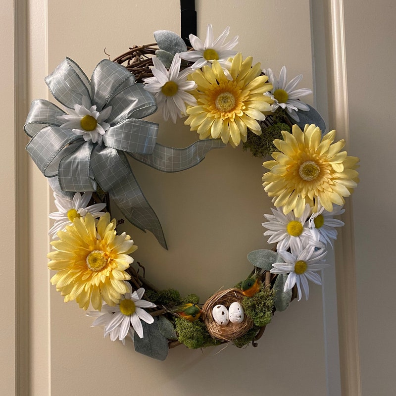 Daisy Wreath - Etsy