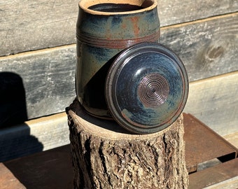 Handmade Lidded Pottery Jar Artisan Carved Stoneware Lidded Jar Ceramic ...