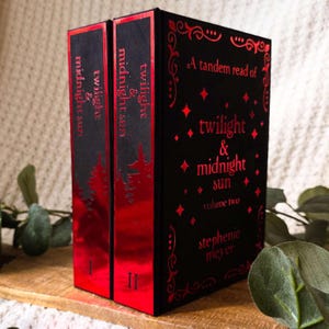 Twilight and Midnight Sun Tandem Read | Combined Twilight and Midnight ...