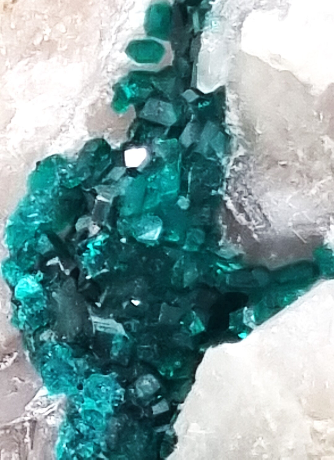 DIOPTASE ON QUARTZ. Tsumeb Mine, Tsumeb, Oshikoto Region, Namibia, S.W ...