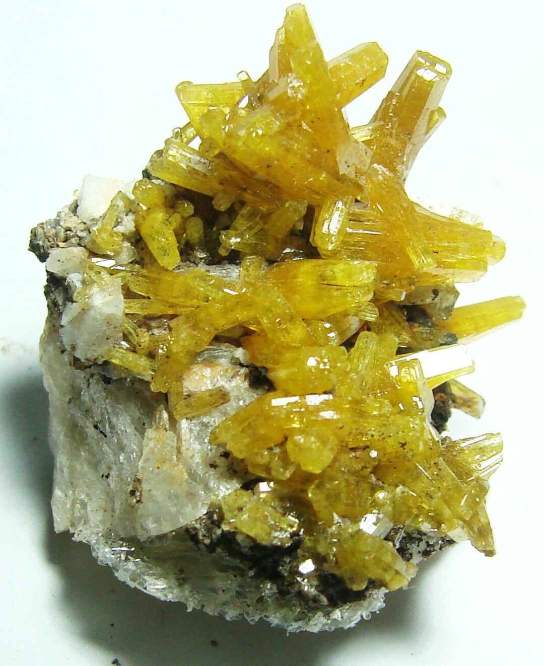 Pyromorphite, Bunker Hill Mine, Bunker Hill Properties, Kellogg ...