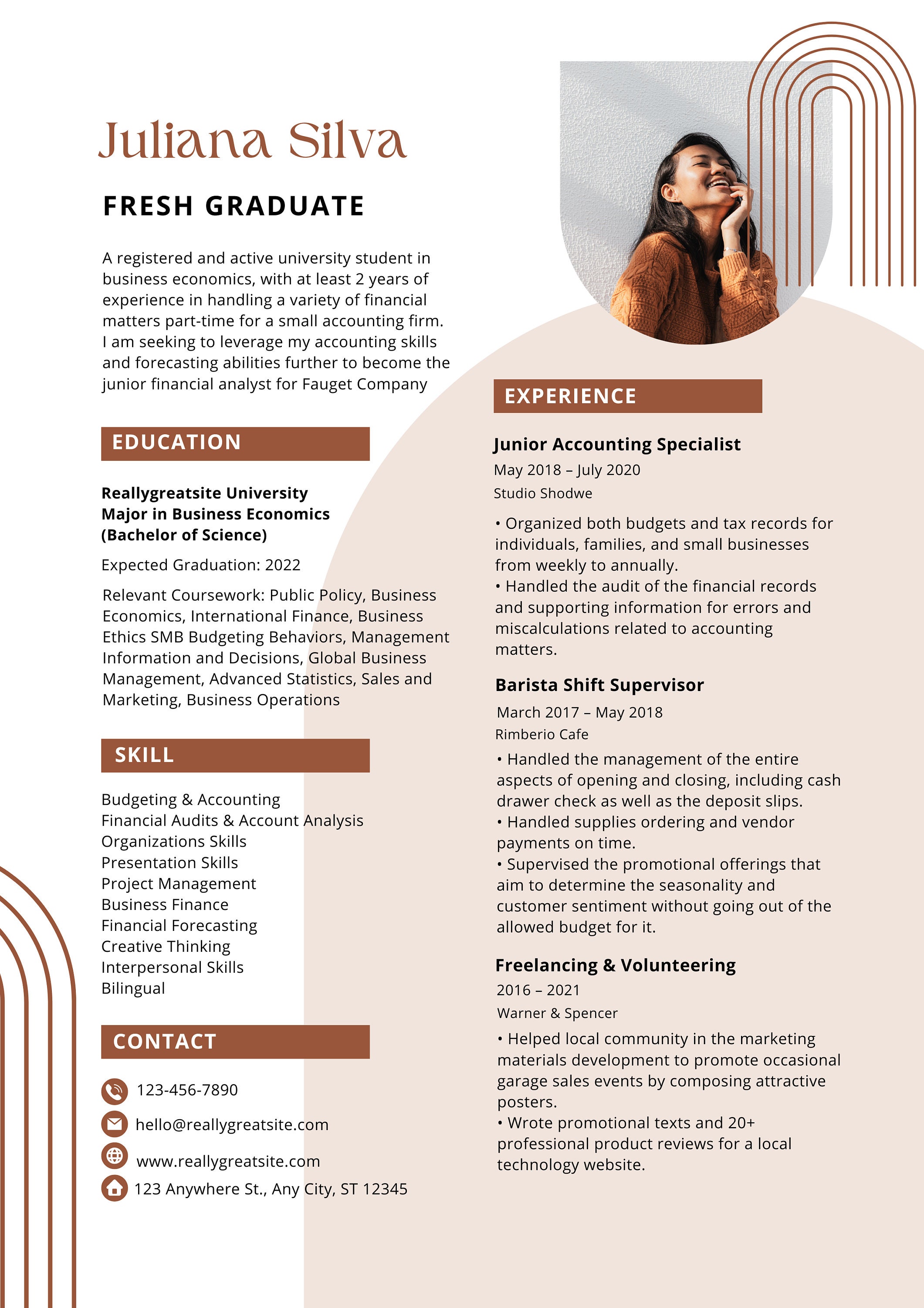 Graduate's Choice: Easy-to-edit Modern Resume Template on Canva ...