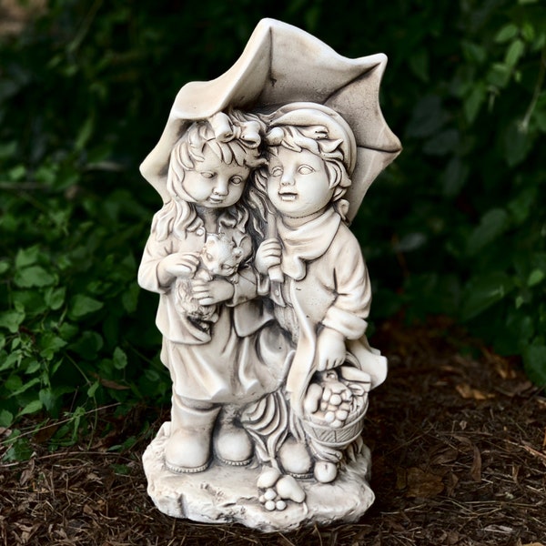 Boy and Girl Statue With Umbrella - Etsy