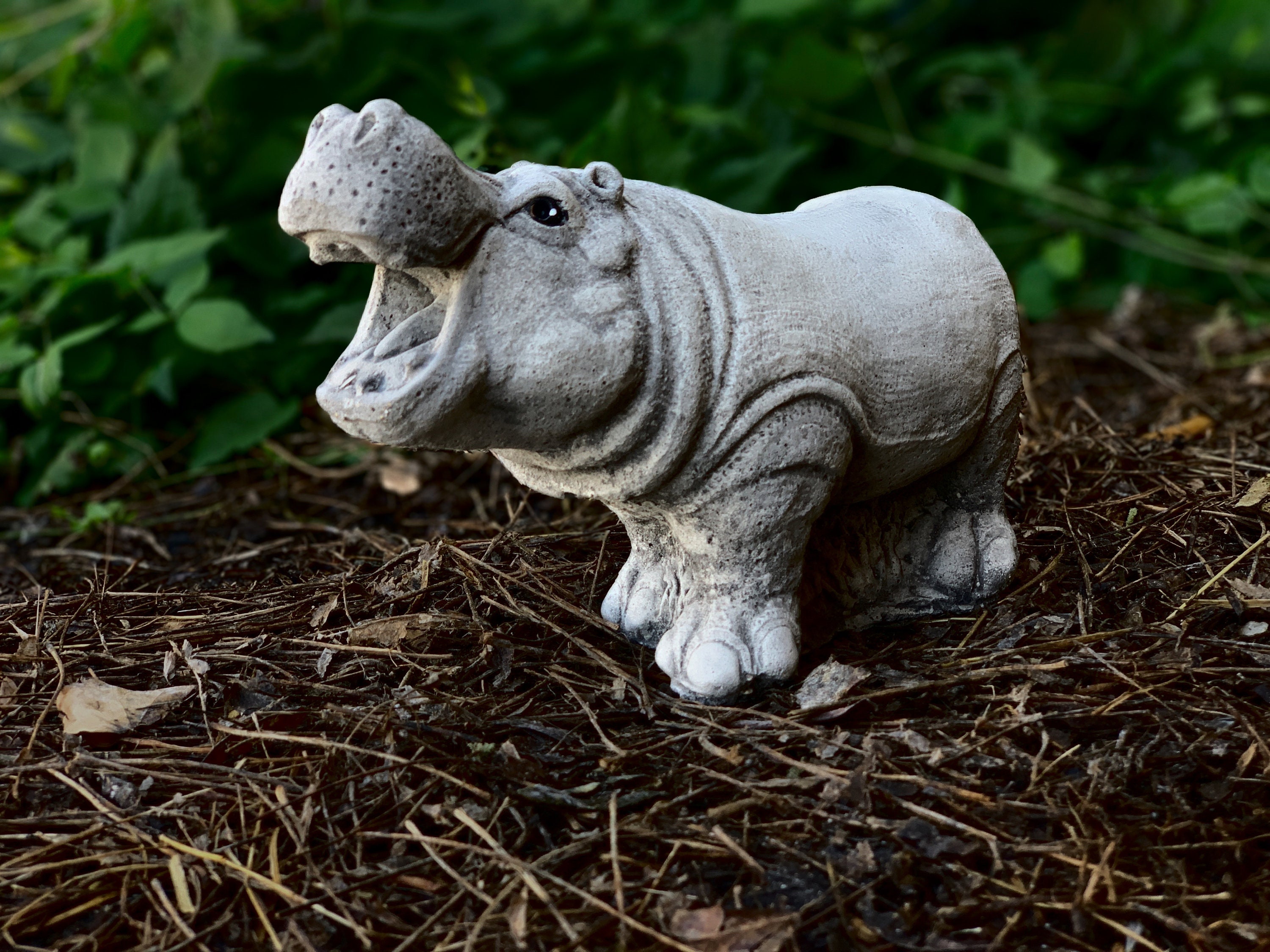 Screaming Hippo Garden Statue for Backyard Decor, Concrete Hippopotamus ...