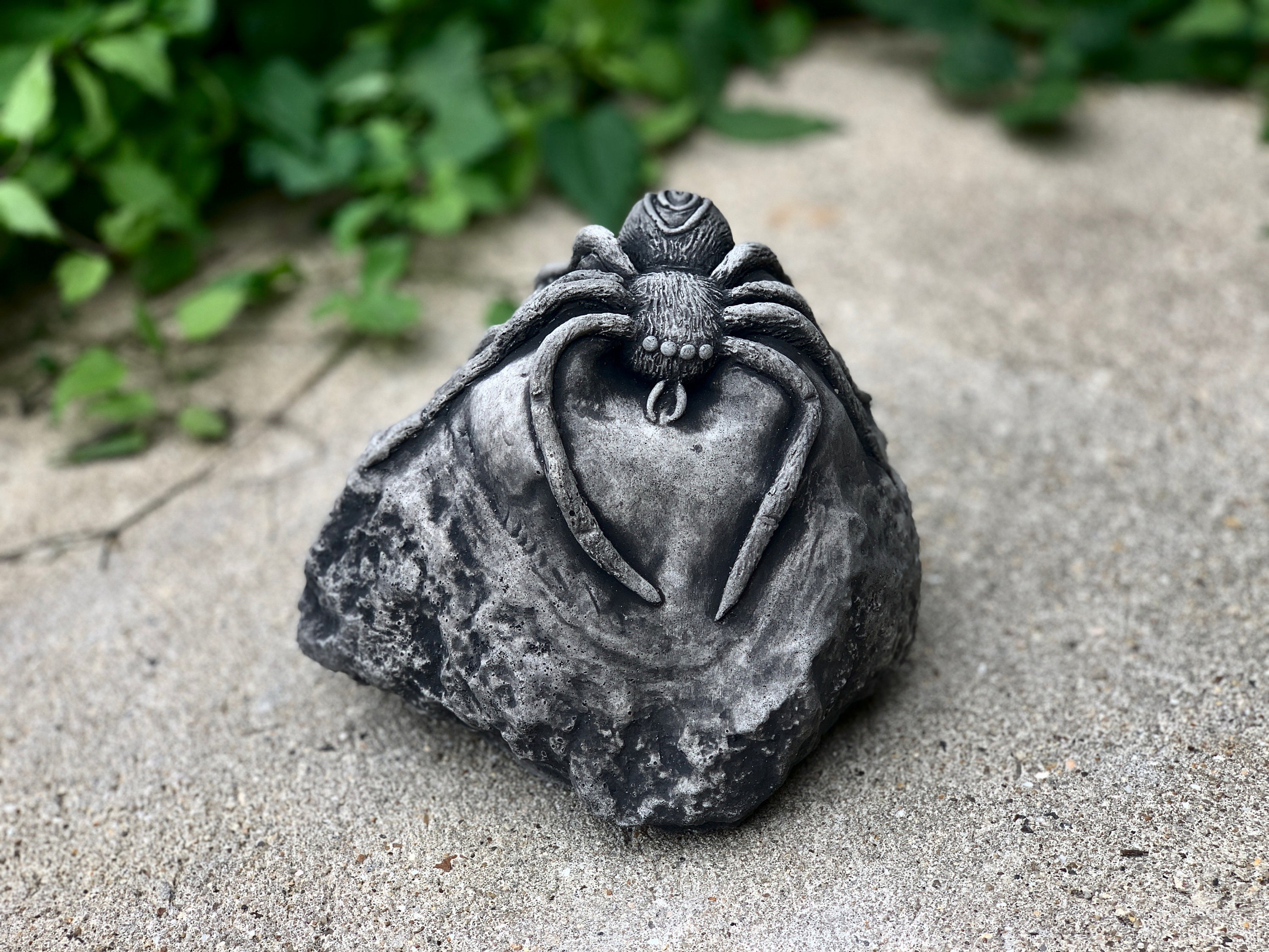 Cement Spider Statue on Stone Concrete Spider Zen Garden - Etsy