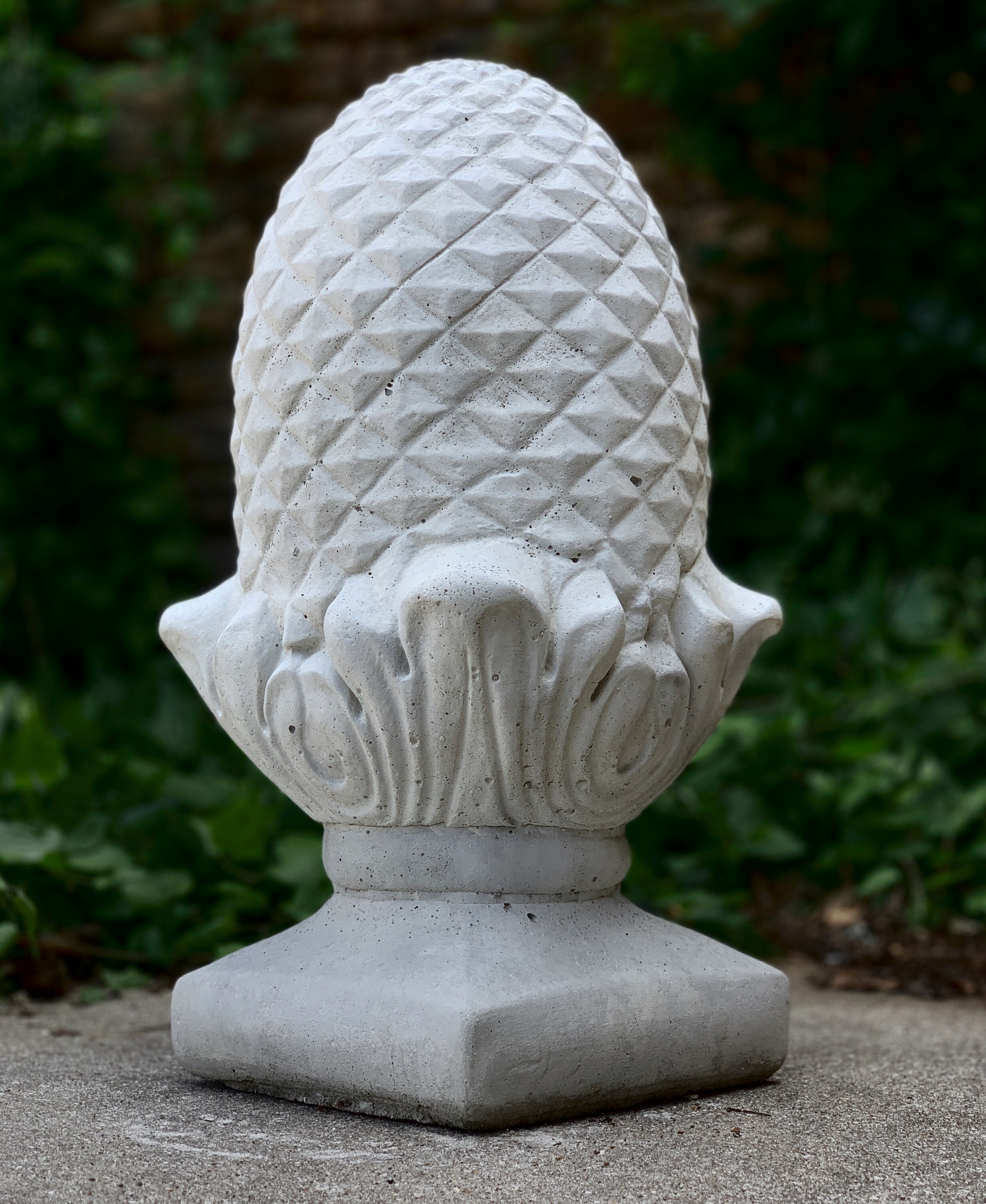 Concrete Pine Cone Statue for Yard Art, Pine Cone Ornament, Large Stone ...