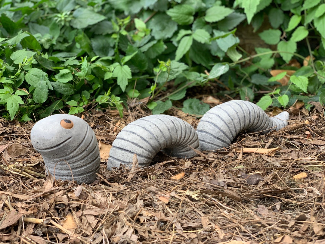 Handmade Worm Statue, Outdoor Worm Figurine, Sworm Game Stone Ornament ...