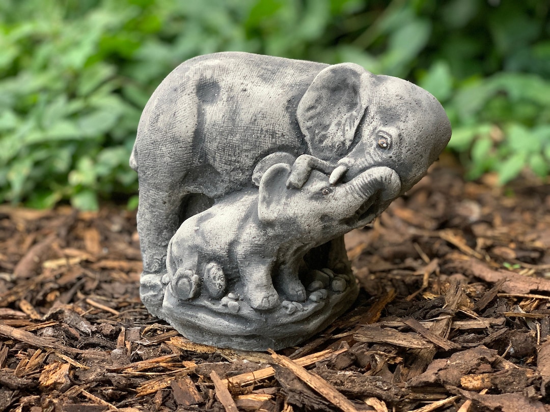 Elephant Outdoor Statue Garden Figurine Backyard Elephant Sculpture ...