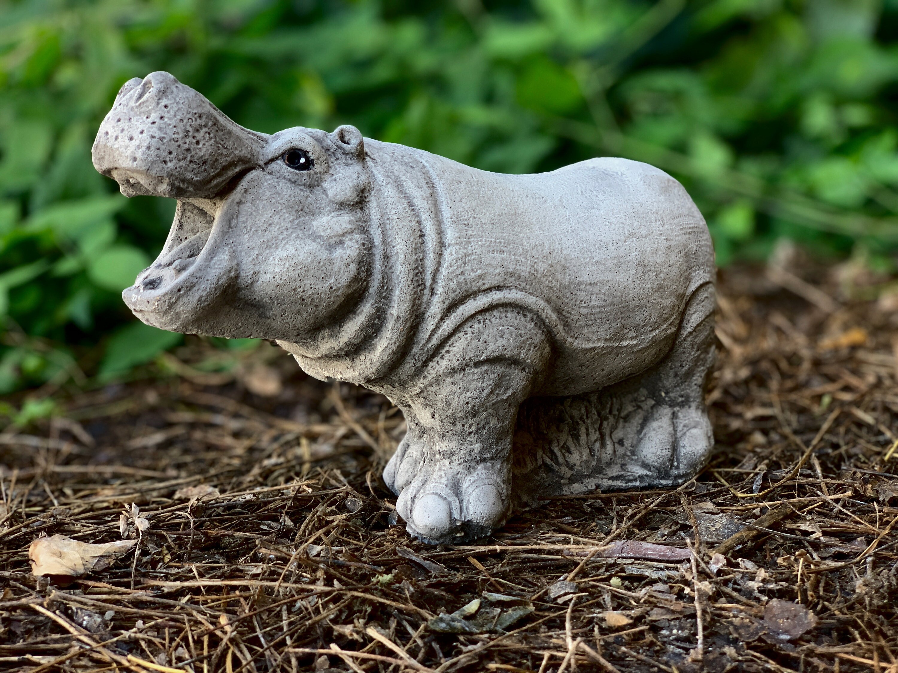 Screaming Hippo Garden Statue for Backyard Decor, Concrete Hippopotamus ...