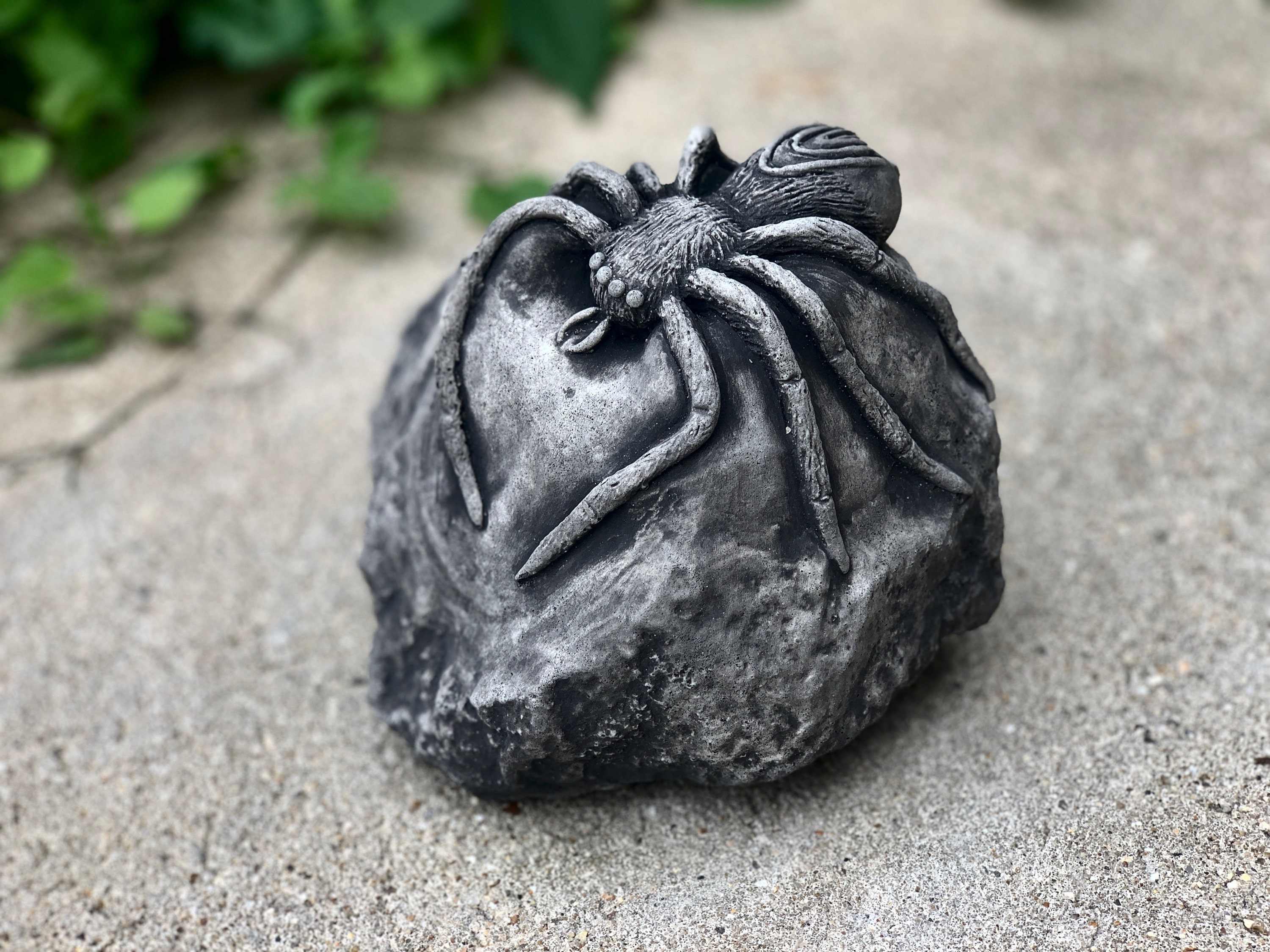 Cement Spider Statue on Stone Concrete Spider Zen Garden - Etsy