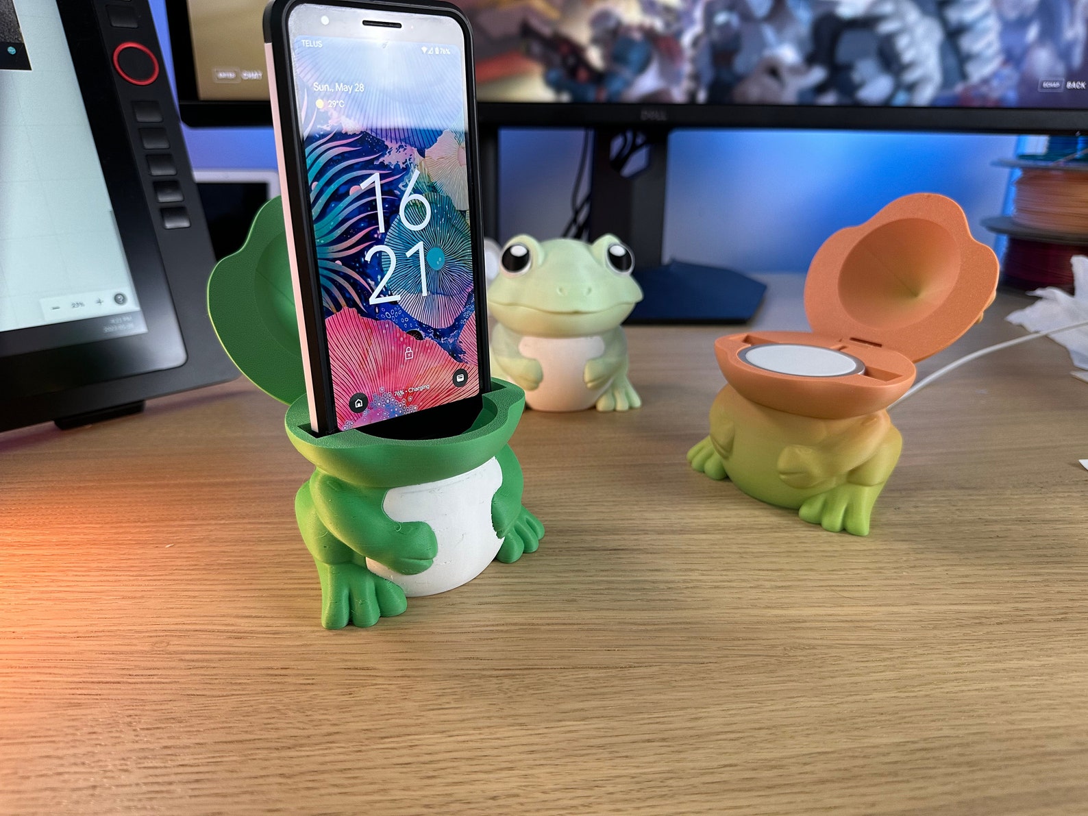 Kawaii Frog Cable Holder / Cute Frog Phone Holder / Apple Magsafe ...