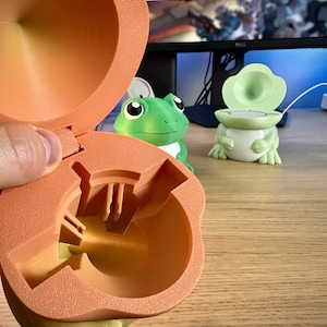 Kawaii Frog Cable Holder / Cute Frog Phone Holder / Apple Magsafe ...