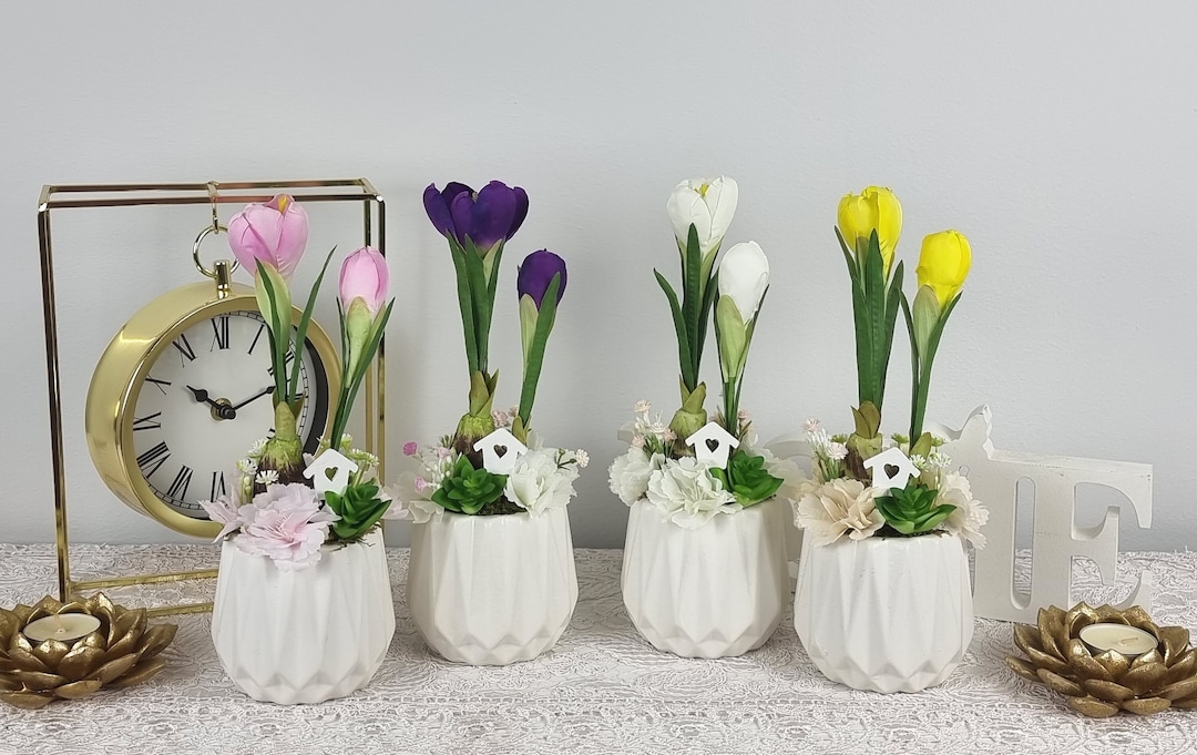 Real Touch Crocus Flower Arrangement, Home Decor, Eastern Crocus Pots ...