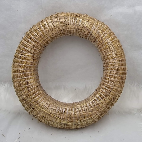 Straw Wreath - Etsy
