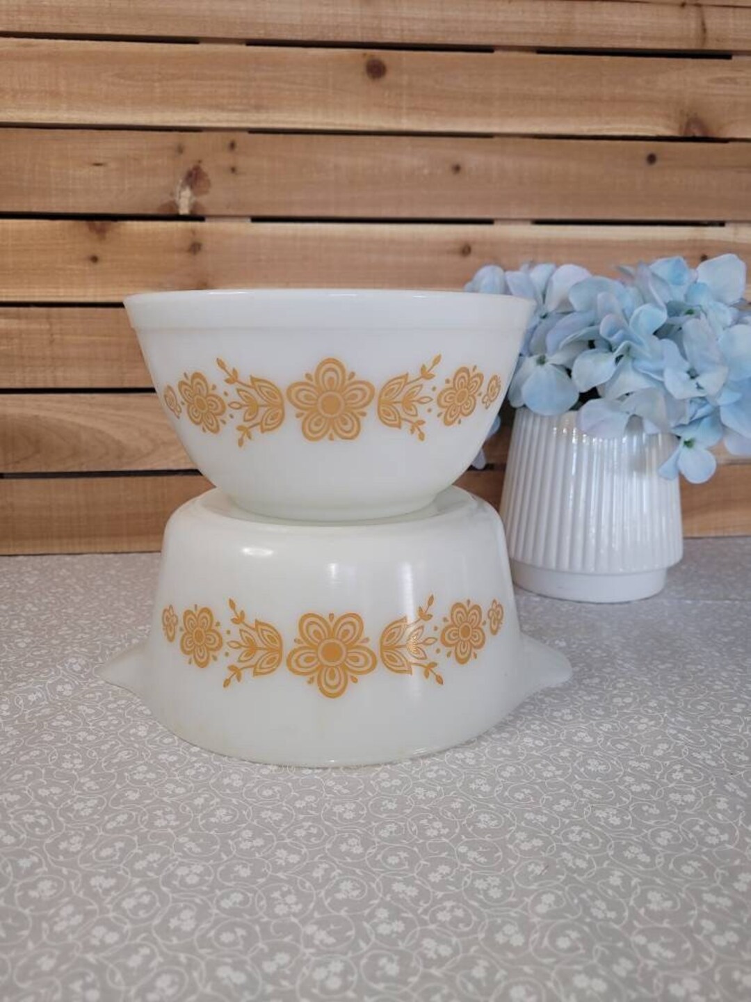Pyrex Butterfly Gold - CHOICE - Vintage Pyrex Bowls - Vintage Pyrex ...