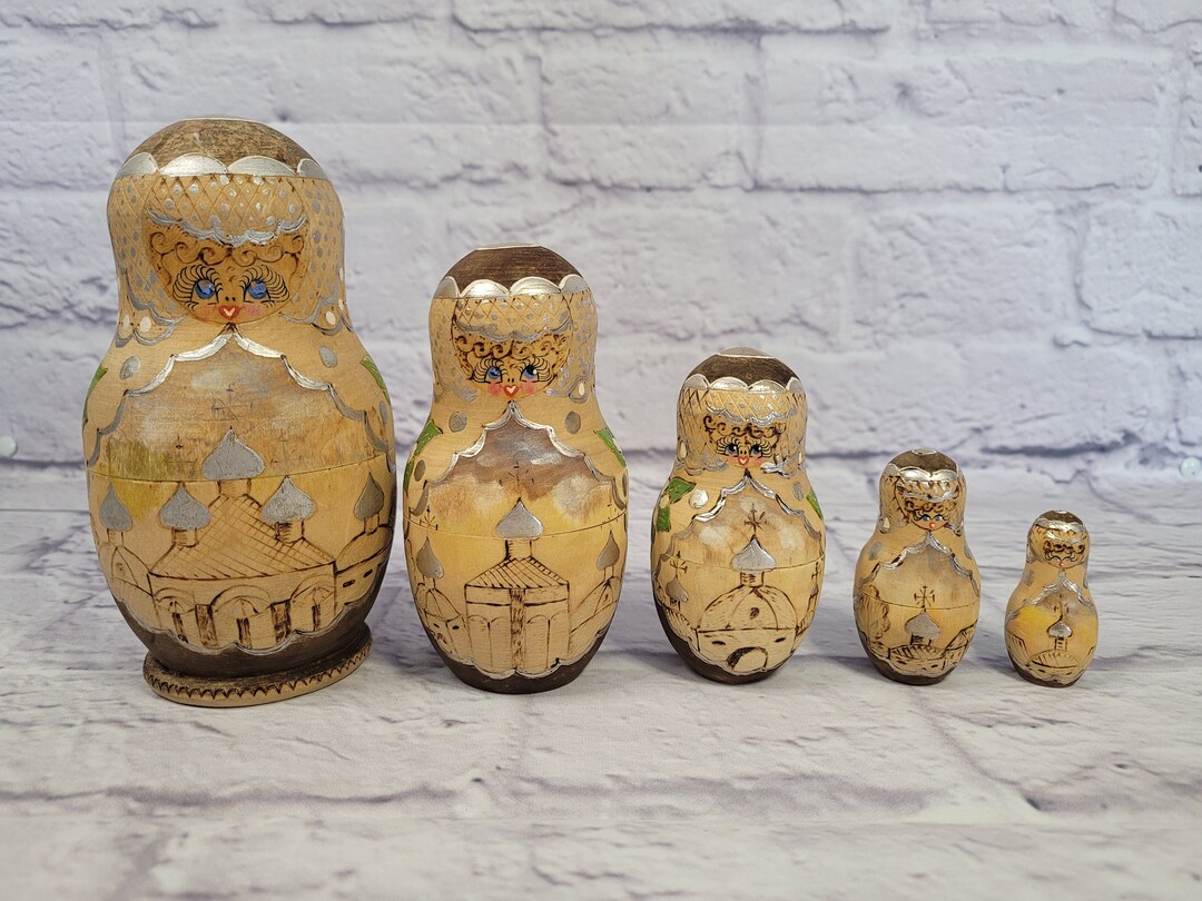 Vintage Matryoshka Russian Nesting Dolls - 5 Pc Set - Signed Ceprueb ...