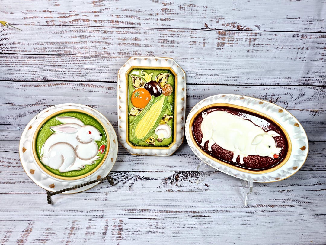 Vintage Ceramic Jello Molds Hand-painted, Ceramic Relief Molds, Bunny ...