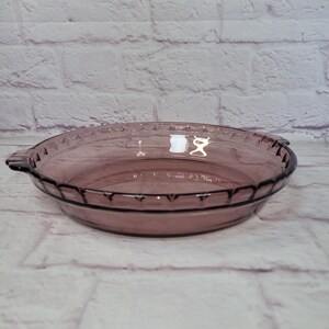 Vintage Pyrex Pink Pie Pan Vintage Pyrex Pink/cranberry Fluted Pie Pan ...