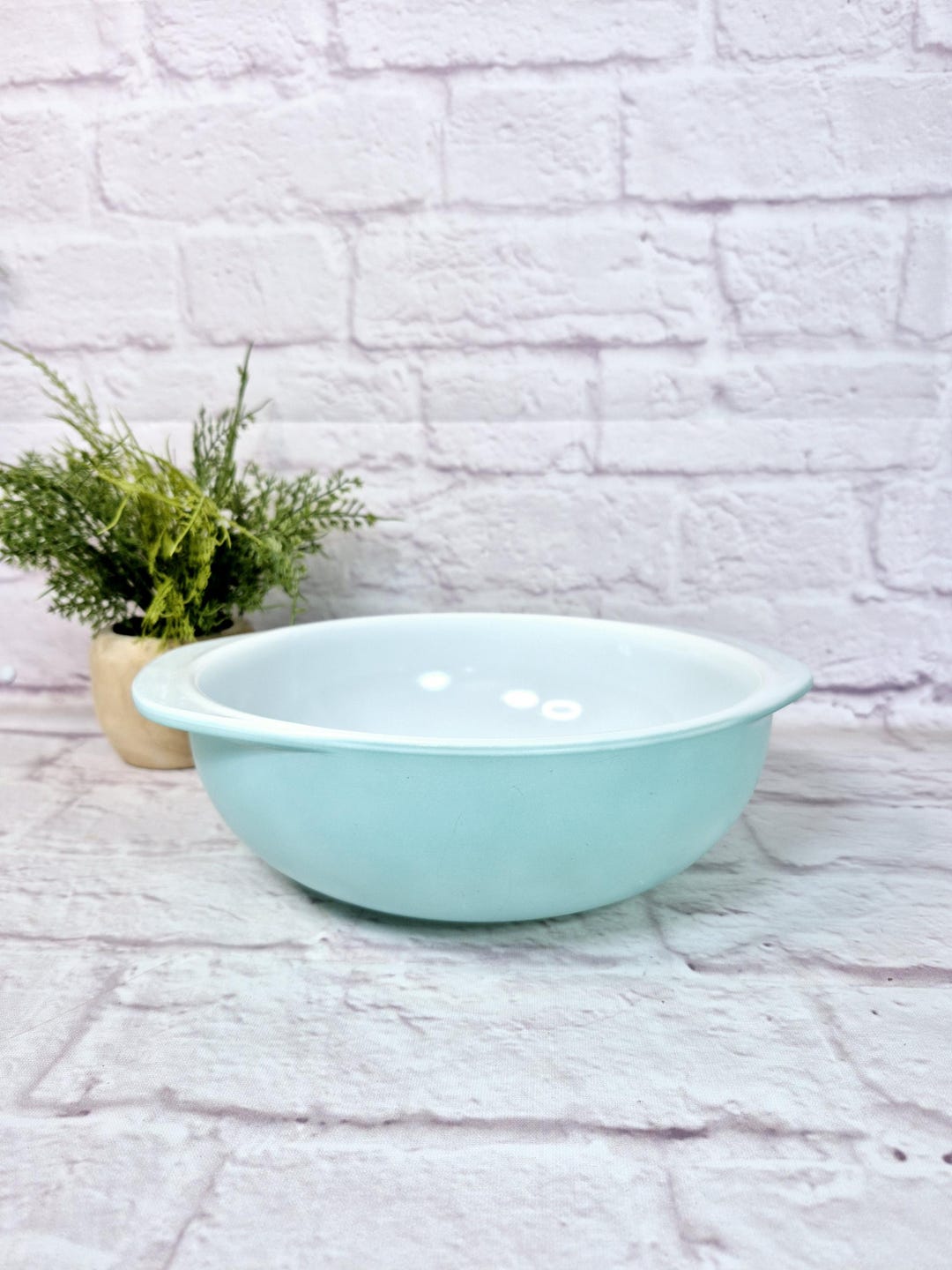 Vintage Turquoise Pyrex Mixing Bowl 024 - Pyrex 2qt Turquoise Light ...