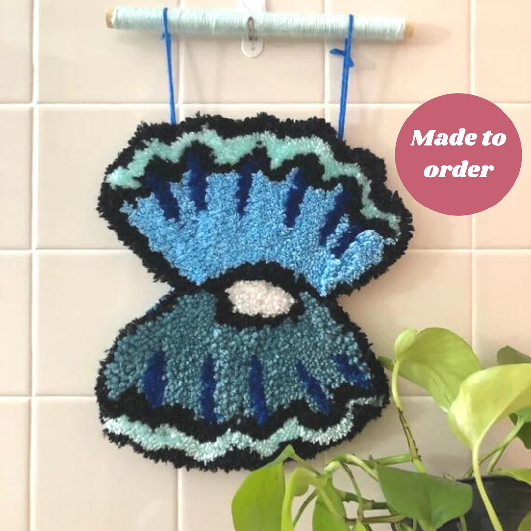 MADE TO ORDER Mini Clamshell Tufted Wall Hanging Pink/blue - Etsy