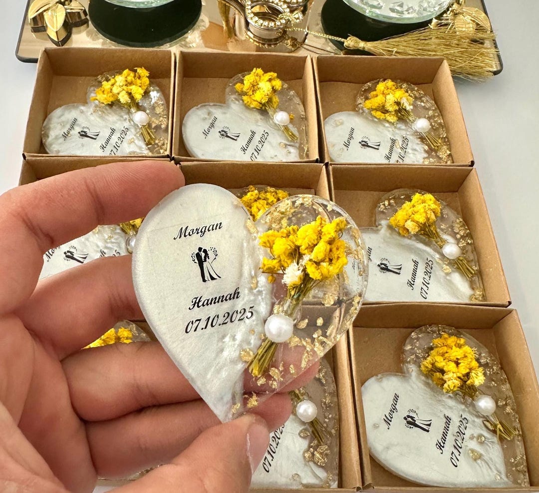 Resin Magnet Wedding Favors, Wedding Favors for Guests in Bulk, Epoxy ...