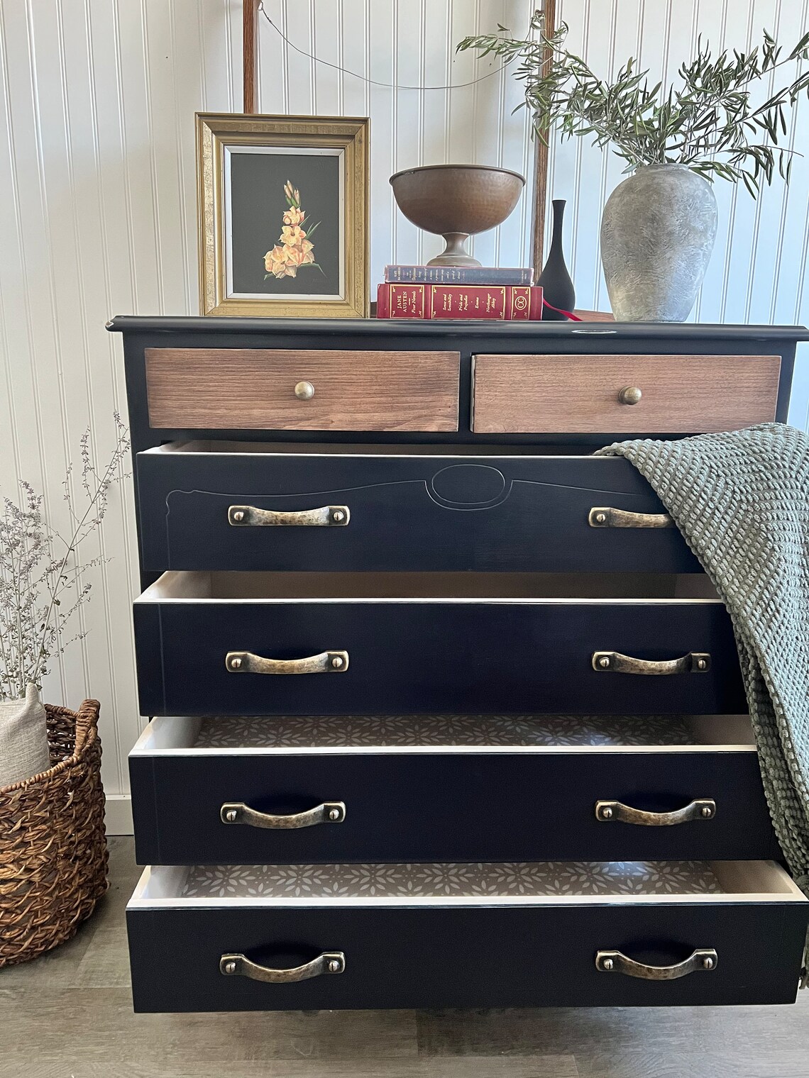 SOLD Navy Blue Dresser / Chest of Drawers Vintage Solid - Etsy