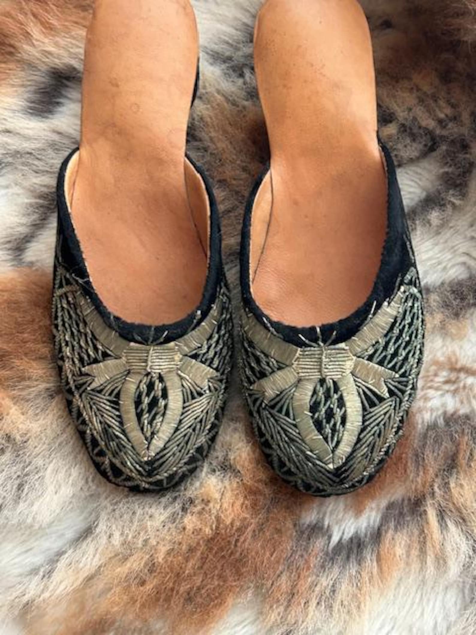 Rare Vintage Syrian Velvet Gold Embroidered Mules - Etsy
