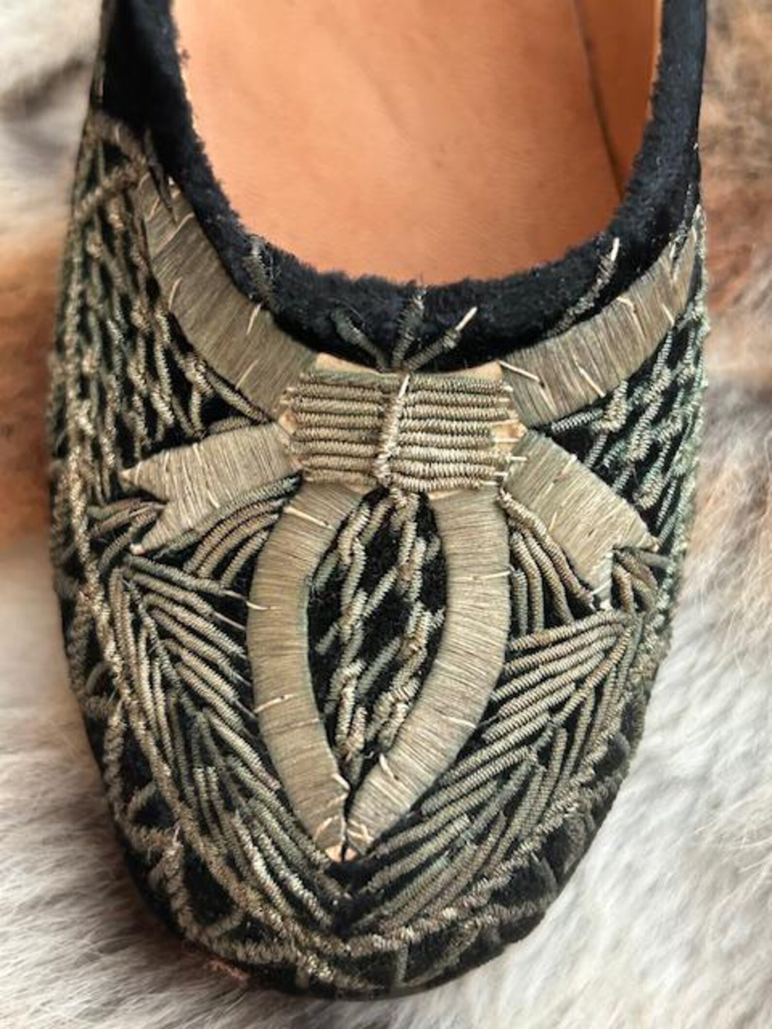 Rare Vintage Syrian Velvet Gold Embroidered Mules - Etsy
