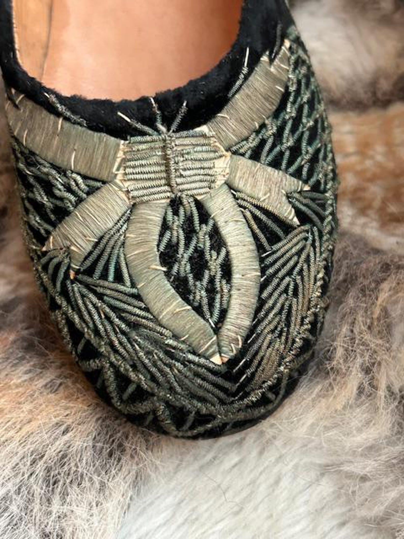 Rare Vintage Syrian Velvet Gold Embroidered Mules - Etsy